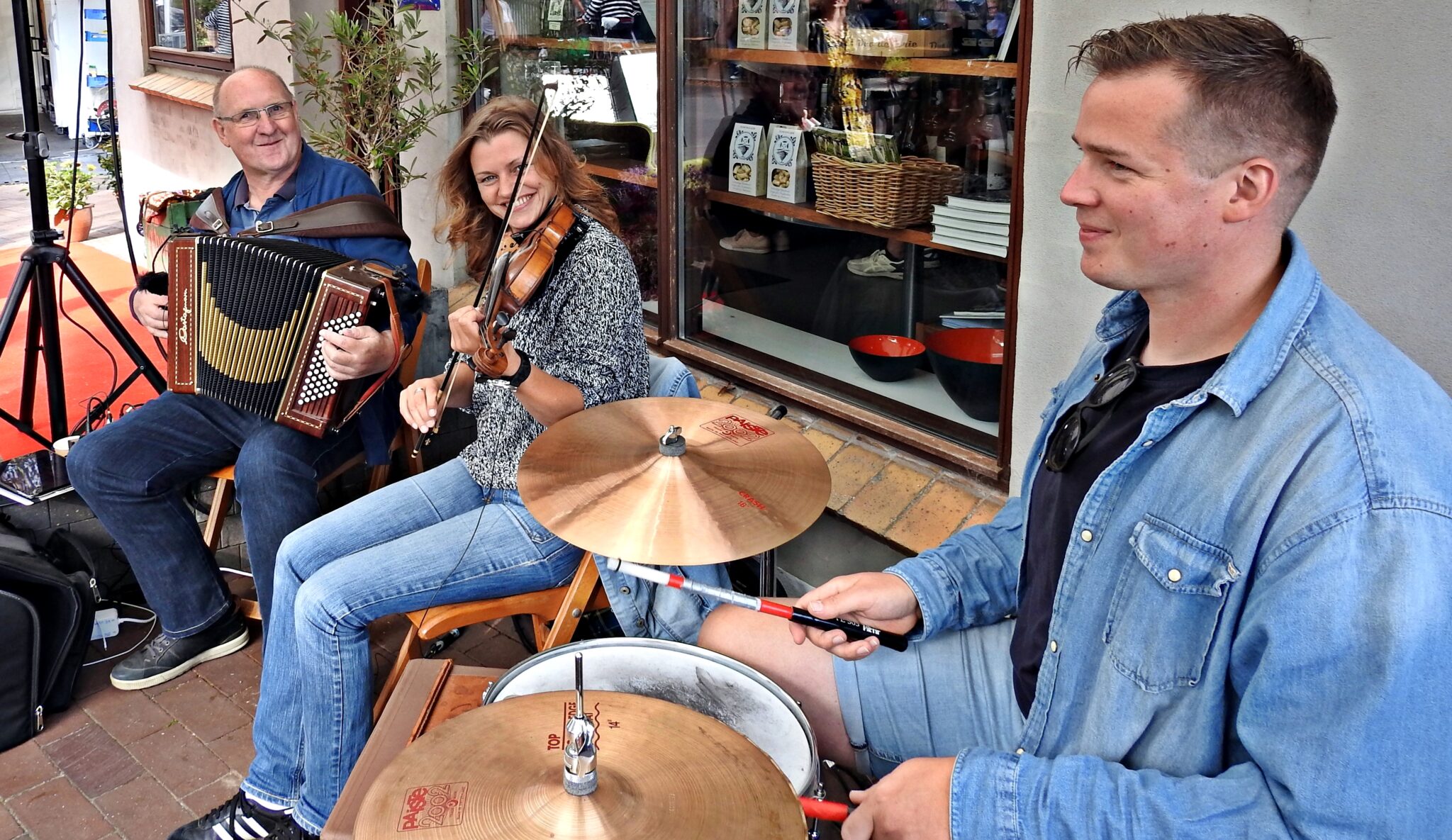 Sakkuk & Fanøbal med Mouritzen, Mouritzen & DeFries - Folkalender